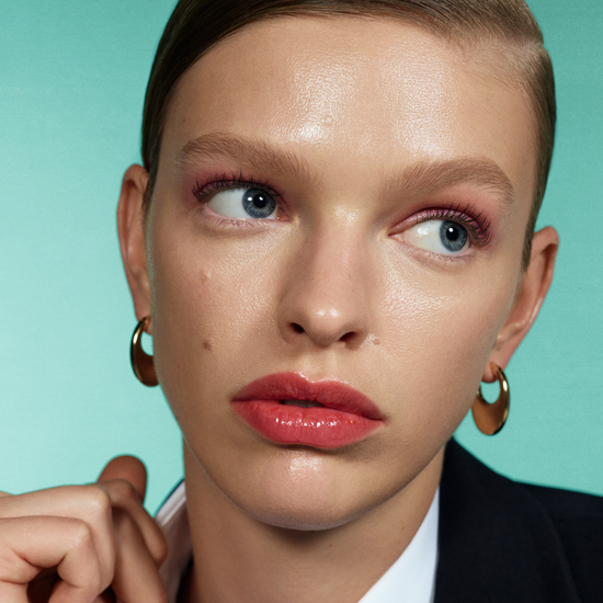 Brighten Dull Skin for a Glowing Appearance | U Beauty